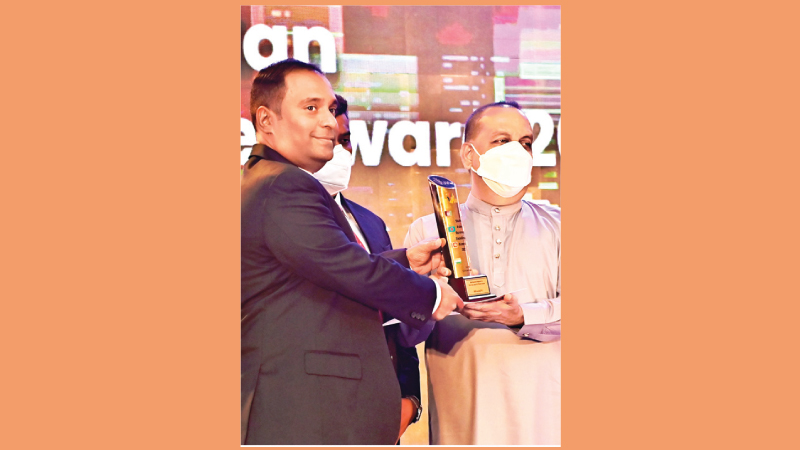 SMB Leasing wins ‘Best Business Response to Covid-19’ in Finance Sector ...