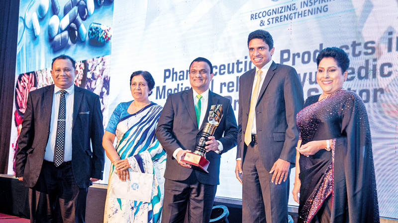 Astron Ltd win Gold at NCE Export awards – FrontPage