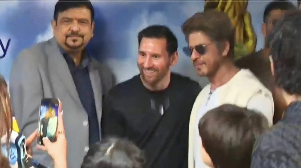 WATCH : Messi meets Shah Rukh Khan in India – FrontPage